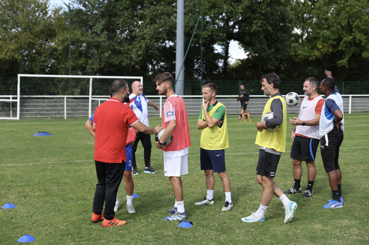 Formation Professionnelle Continue : « Foot Engagé » – LIGUE DE ...